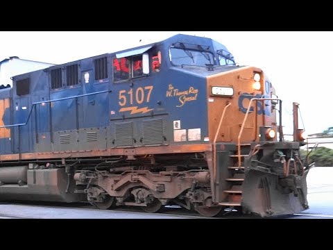 "The W. Thomas Rice Special" CSX 5107 In Baltimore City - YouTube