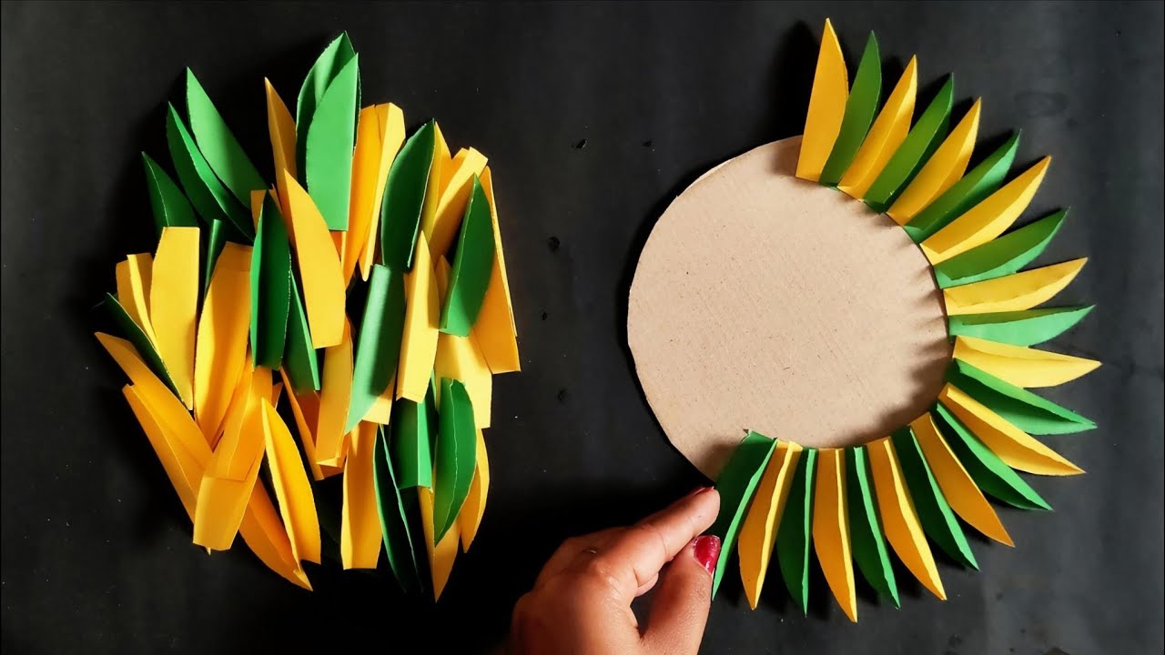 kagaj ke phool banana/kagaj se phool banana/kagaj ka craft/paper craft ...