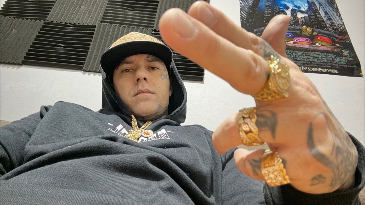 Prada West is live new song check it out 👇🏼 https://youtu.be ...