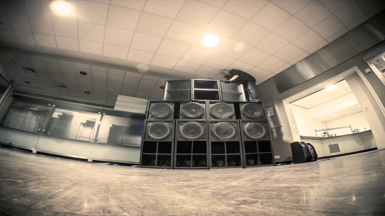 OPERATION SOUND SYSTEM. 4 scoop build time-lapse - YouTube