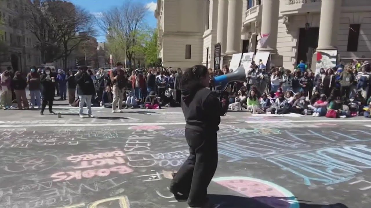 Dozens arrested at Yale, protesters block busy intersection for hours ...