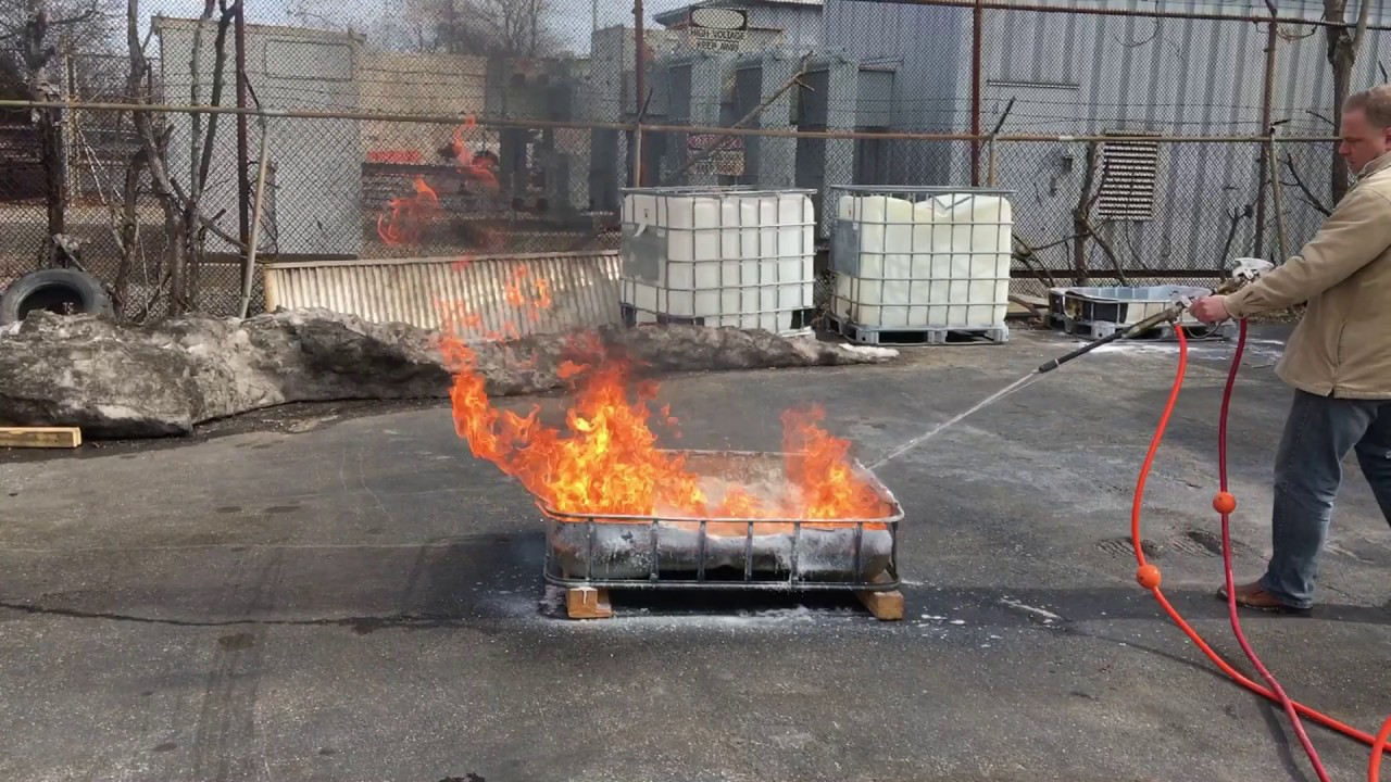 OS Liquid on Hydrocarbon Fire - YouTube