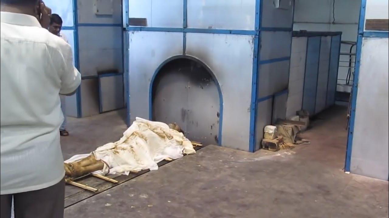 Human dead body BURNER . - YouTube