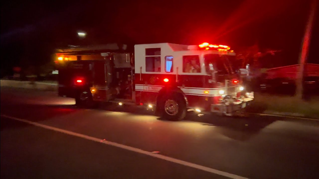 Federal Fire Department Responding • MVA in Kailua, Hawaii - YouTube