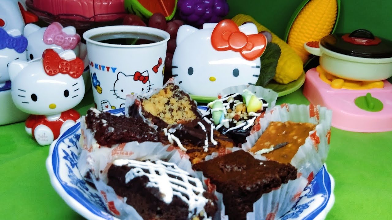 SATISFYING FILLING PLATTER WITH SWEETS BROWNIES WITH HELLO KITTY 🍰 ASMR ...