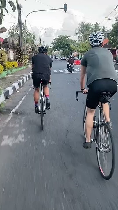 Blusukan sek #bali #fixedgear #gowes #fixed #shorts #shortvideo #videoshort - YouTube