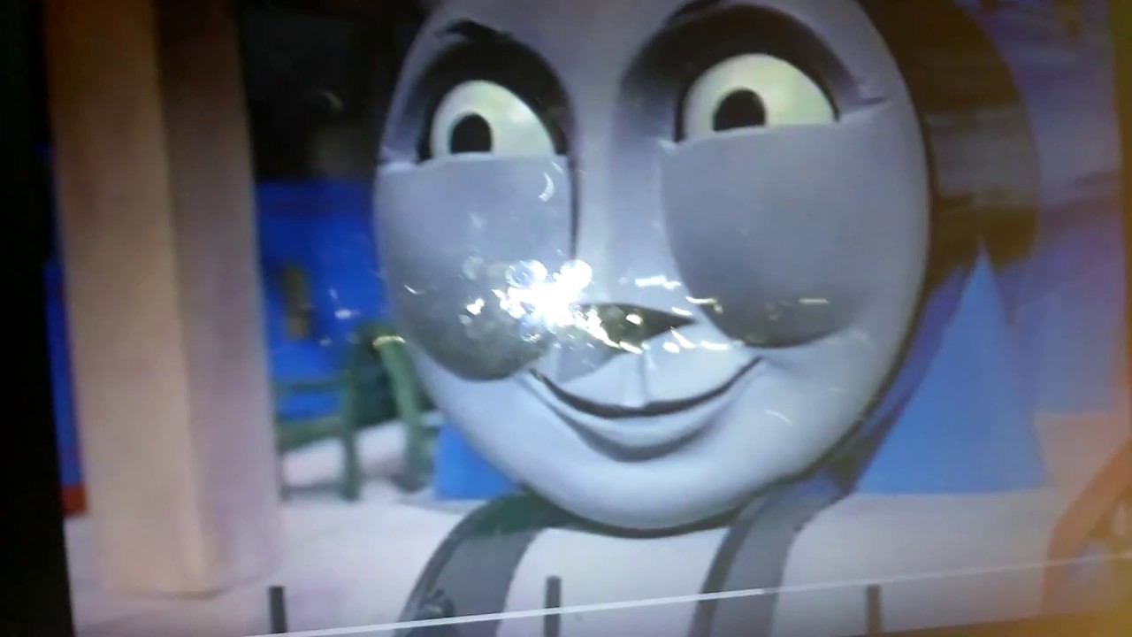 Thomas The Tank Engine - Goofs in Thomas' Train! - YouTube