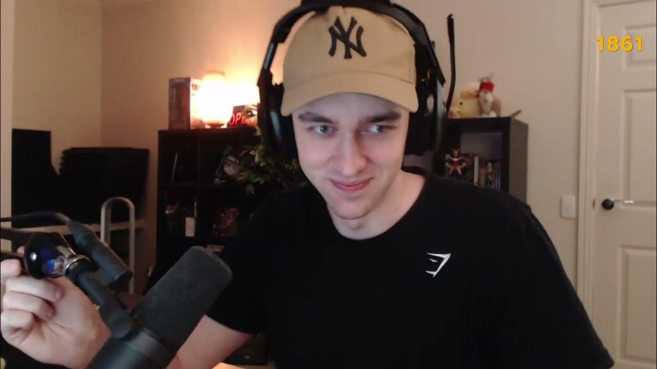 [15. 3. 24] Invincible Universe: Doc Seismic Attacks w/ Cray | Fortnite - YouTube