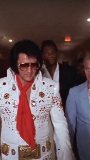 Elvis Presley backstage 1973 remastered #elvispresley #oldies # ...