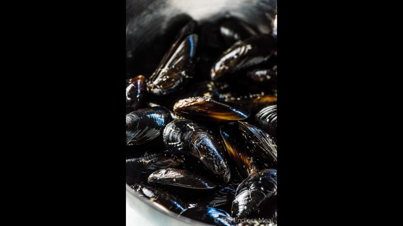 PINAY PICKING NORWEGIAN BLUE MUSSELS - YouTube