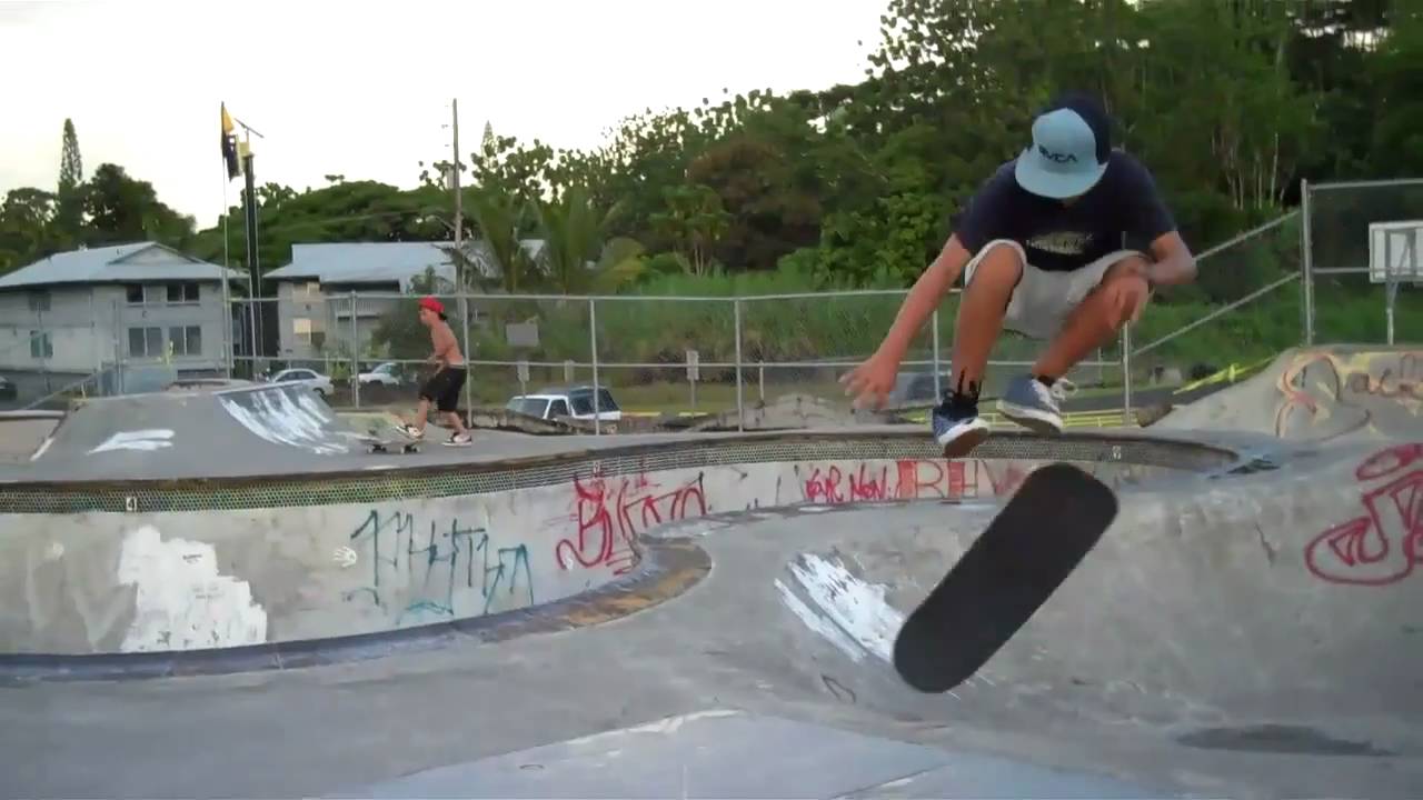 Practice Makes Perfect! Daniel Jessop Pahoa Skatepark - YouTube