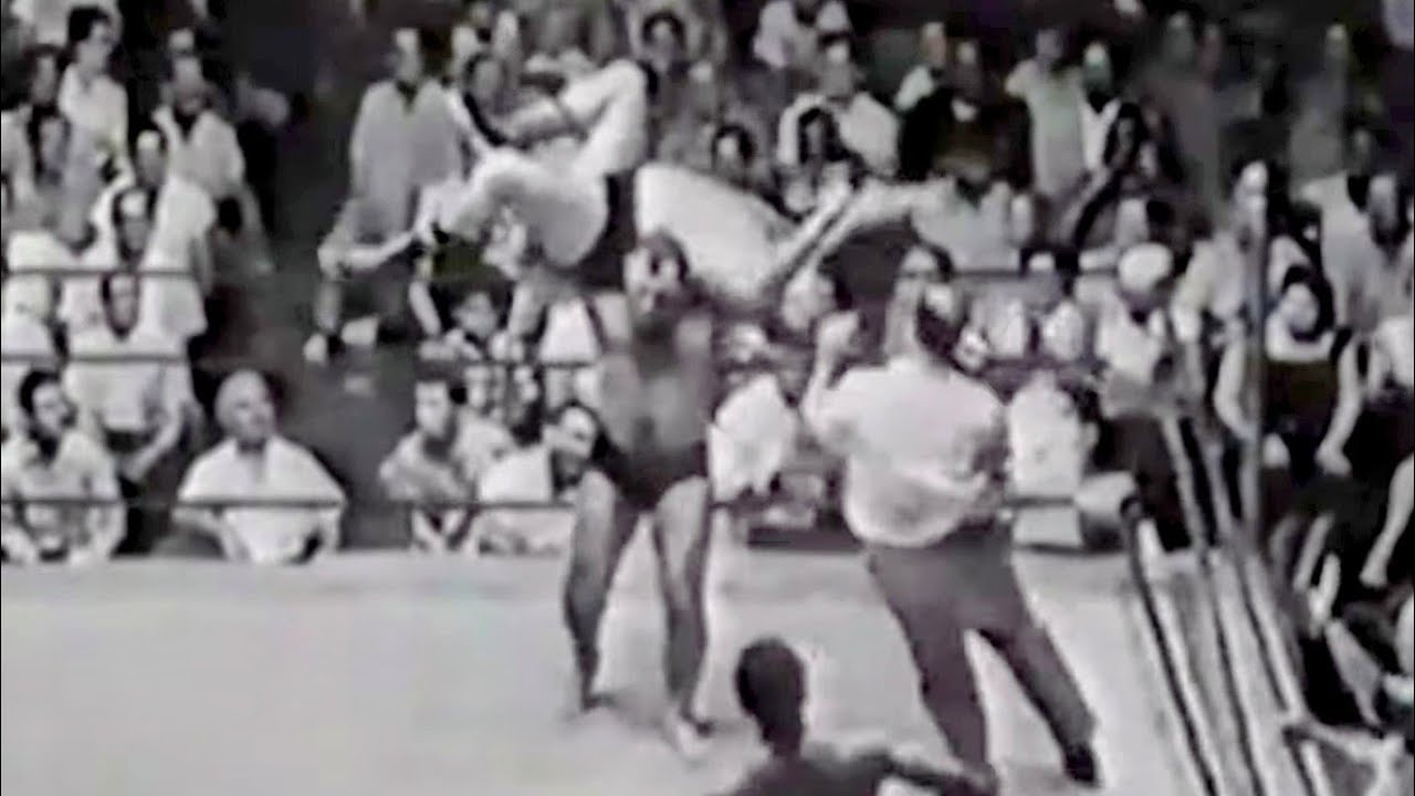 WWE WVR WGVE DR JERRY GRAHAM EDDIE GRAHAM VS MIGUELPEREZ ANTONIO ROCCA ...