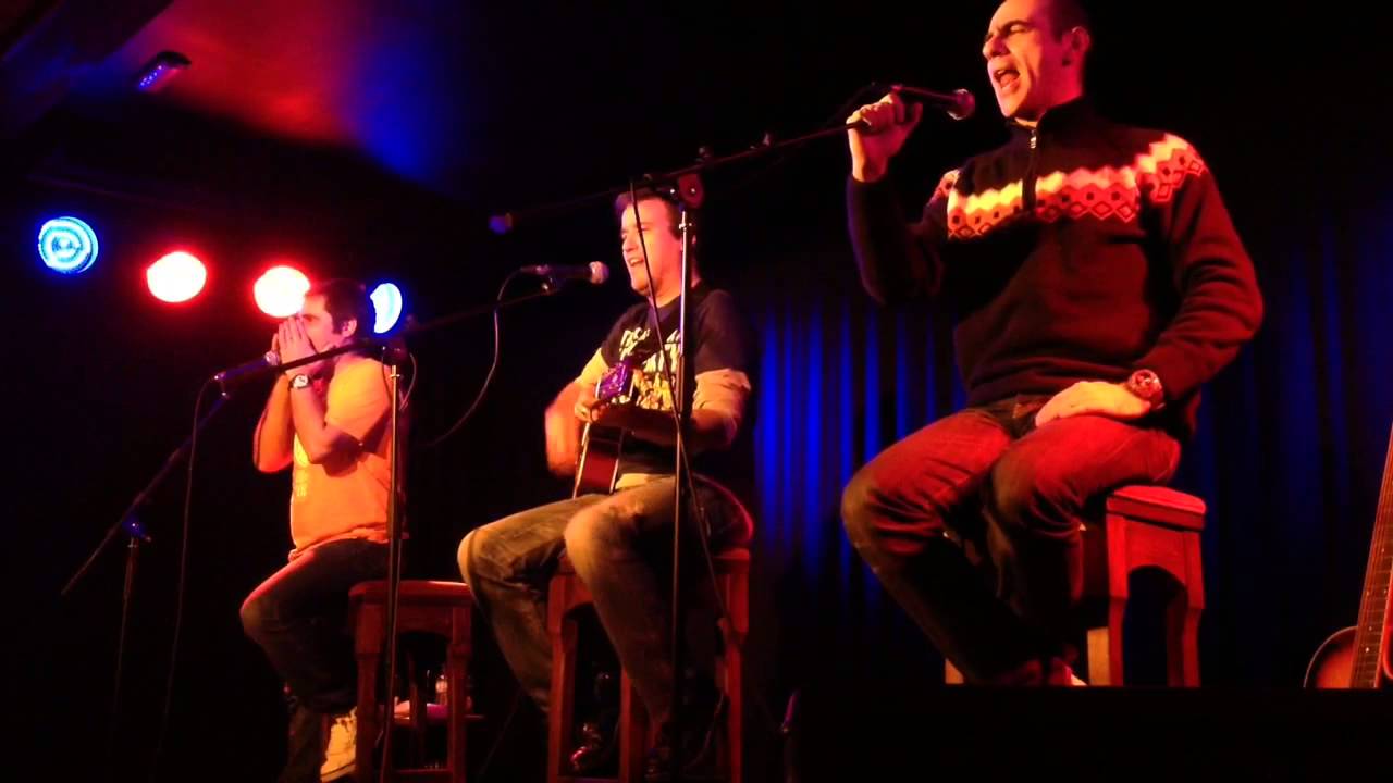 "Cagueiro" por Rui Xará com Pedro Neves e Paulo Baldaia - YouTube