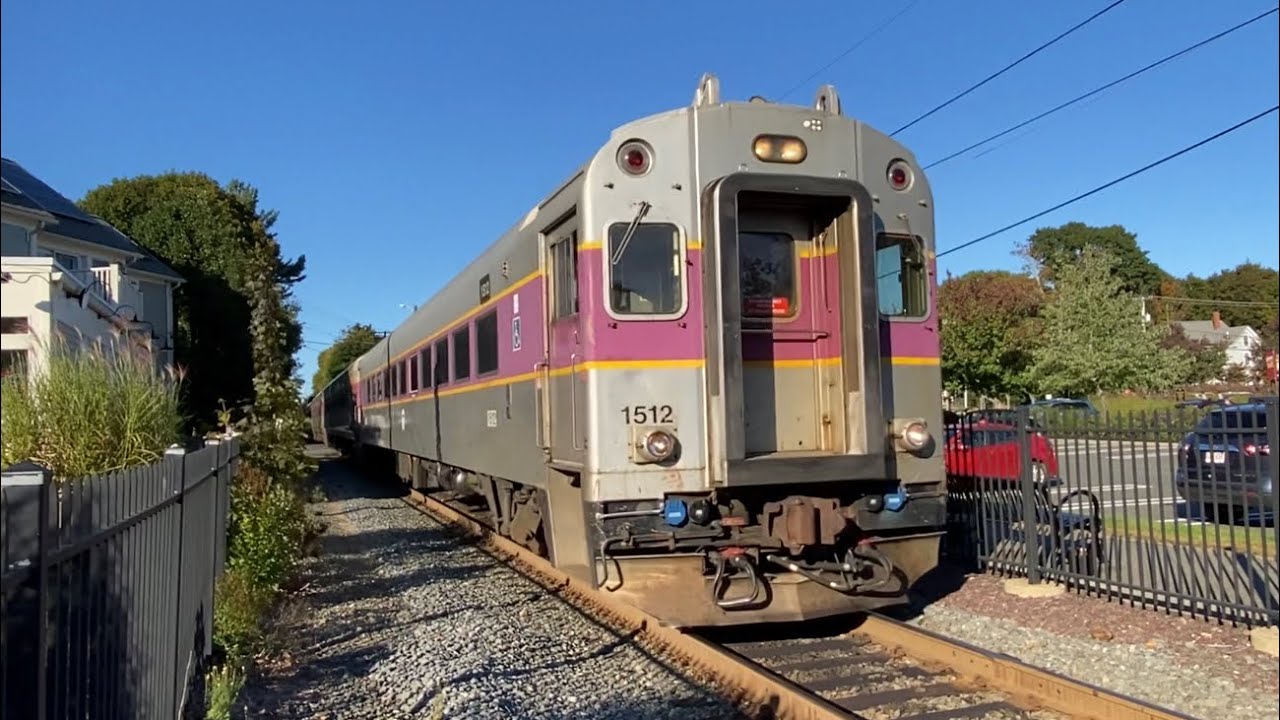 MBTA Commuter Rail on the Newburyport/Rockport Line | Early October ...