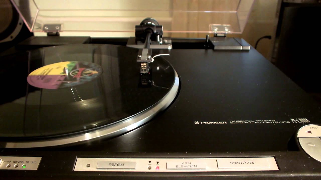 Pioneer PL-L1000A video 7 - YouTube
