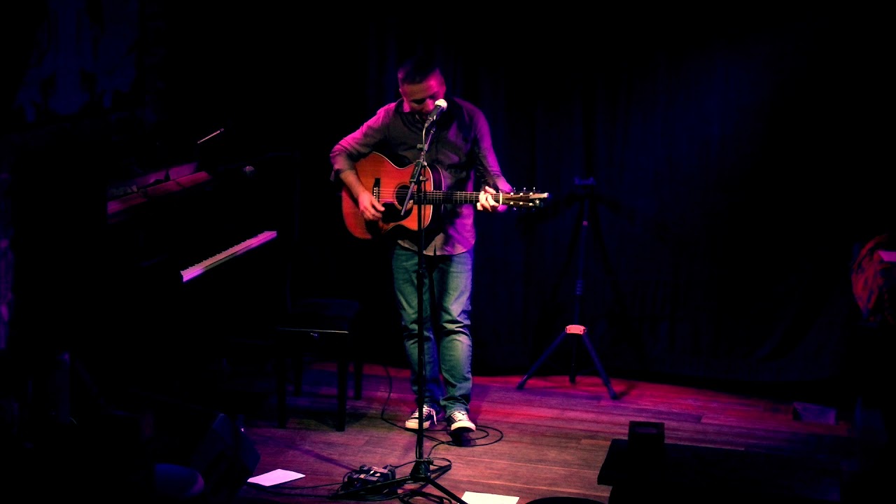 Dani Cross CdC - YouTube