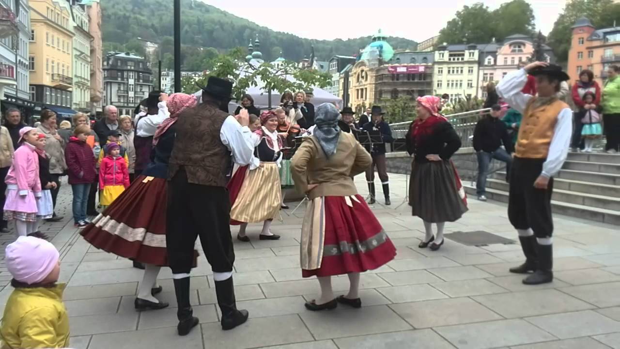 Czech folk dance 2014 - YouTube