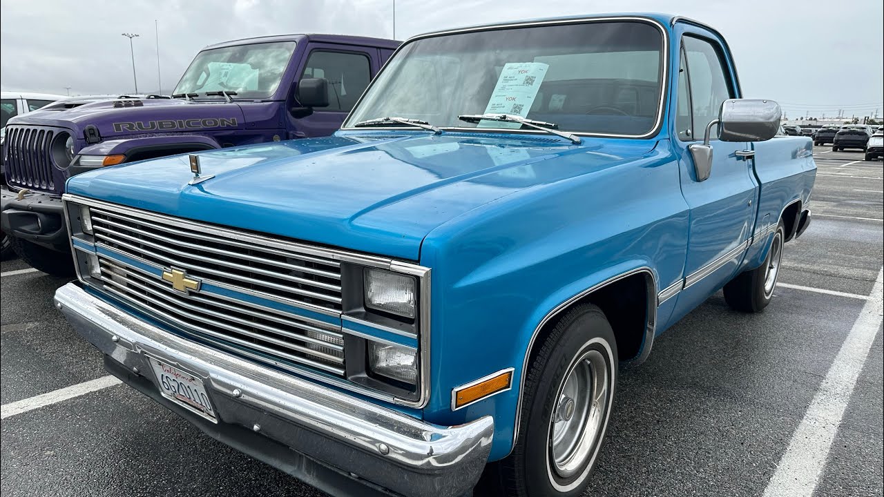 [EXPORTED to JAPAN] 1983 Chevy C10 Short Bed - YouTube