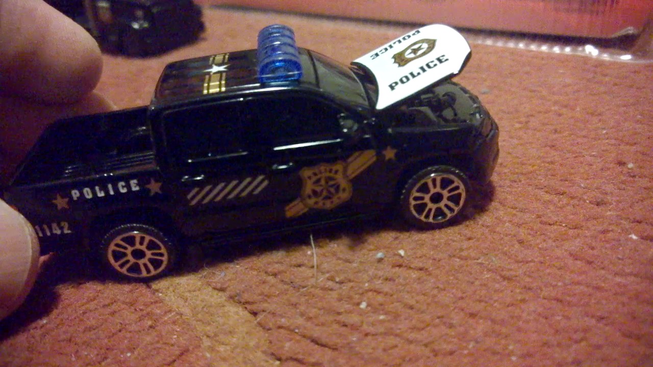 set masinute Majorette politie - S.O.S Theme Set - YouTube