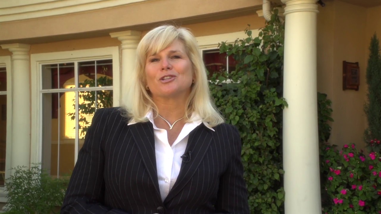 Jeanette Trompeter Discovers The Manse On Marsh - YouTube