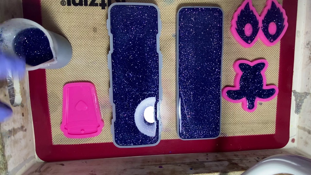 How to make a domino box with resin - YouTube