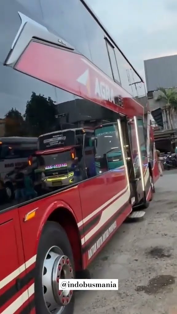 Agramas HQ007 Double Decker r#agramas #busmania #masukberanda #pecintabis #foryou #fyp - YouTube