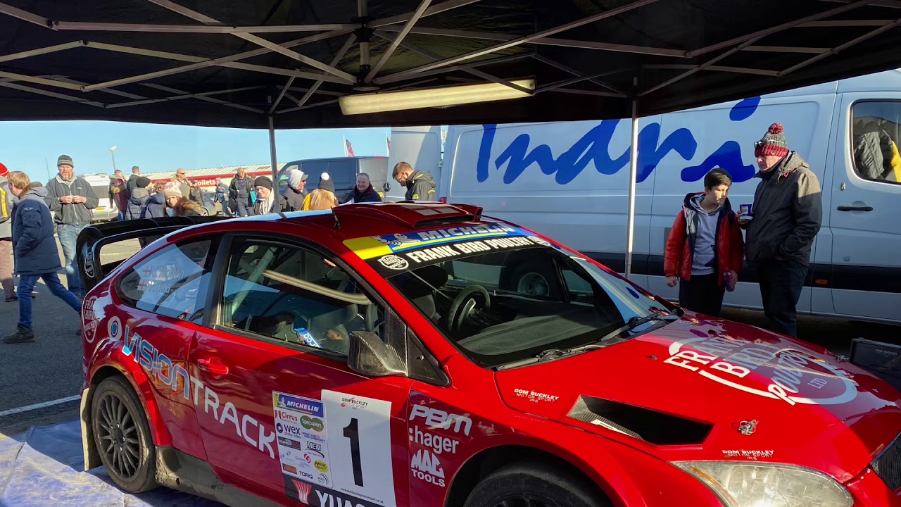 Ford Focus RS Wrc ‘07 loud start engine Circuit rally stage - YouTube