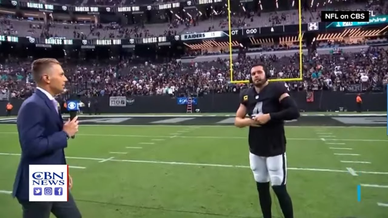 NFL QB Turns Post Game Interview Into Mini-Sermon: 'All I Want to Do Is ...