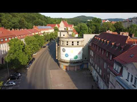 Wałbrzych - Plac Grunwaldzki, kino Górnik, ZSEE , pomnik Pamięci Górnictwa Wałbrzyskiego