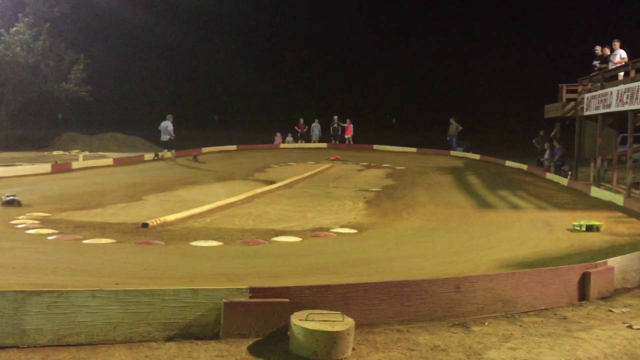 Thing 1s rc debut at Battlefield Raceway - YouTube