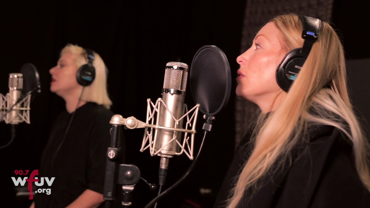 Moby - "The Sorrow Tree" (Live at WFUV) - YouTube