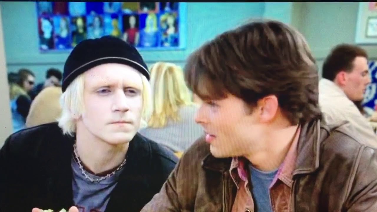 Lunch Scene from Disturbing Behavior - YouTube