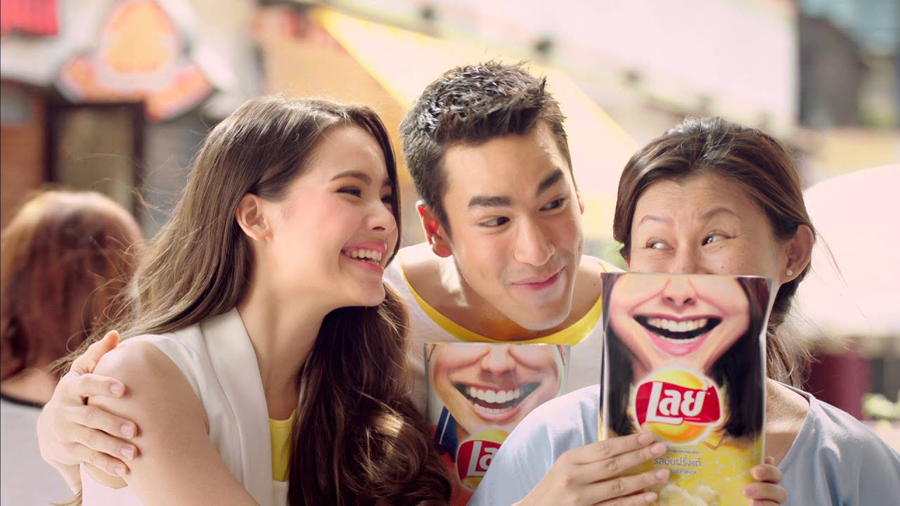 LAY'S : Smile Everyday - YouTube