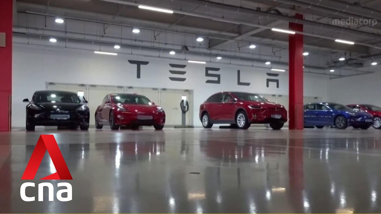 Tesla fined in South Korea for false advertising - YouTube