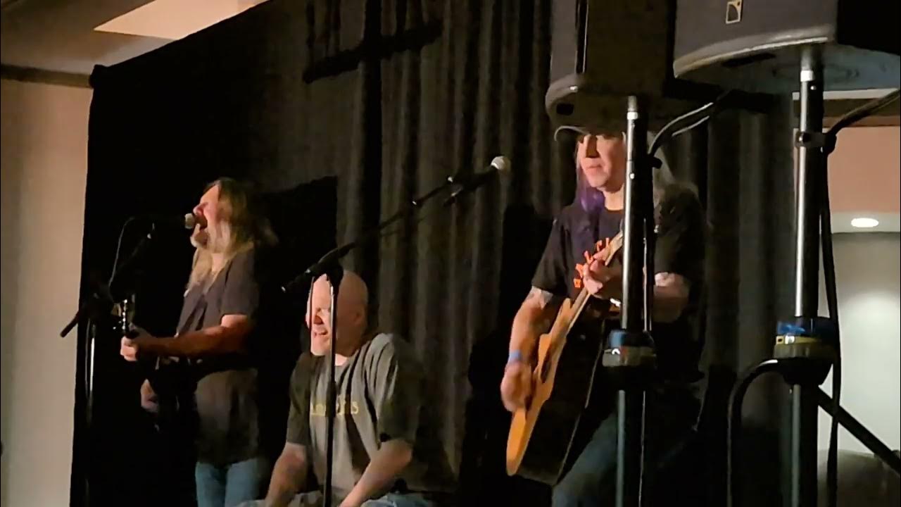 Wild in the Streets (Bon Jovi cover) - Pete Evick and Dean Cramer from Bret Michaels Band - YouTube