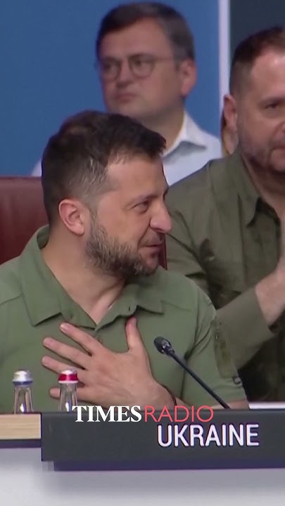 President Zelensky Is Met With Applause At Nato Summit Youtube