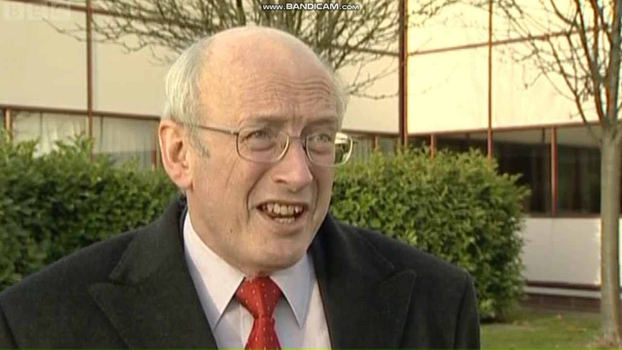 BBC News report on Referendum vote (Friday 5th November 2004) - YouTube