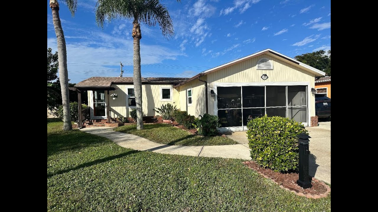 (1093) FULLY FURNISHED UPDATED HOME IN DEL TURA! $145,000. CALL BONNIE ...