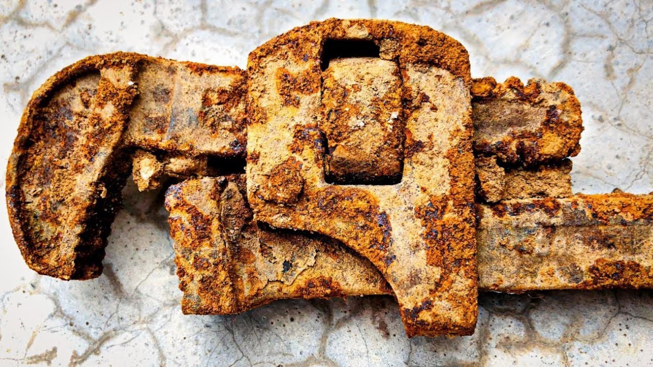 Extremely Rusty Wrench Restoration ! Lot Of Amazing Restoration ...