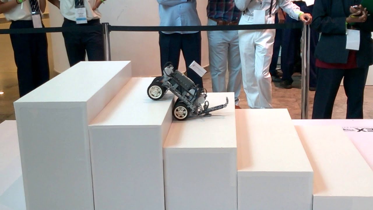 LEGO Stairclimber - YouTube