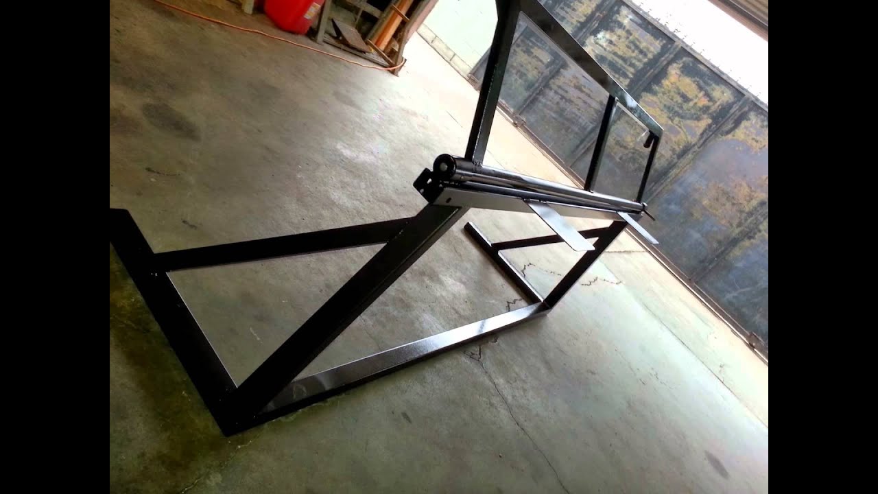 Custom Rack For Pilot Car. - YouTube