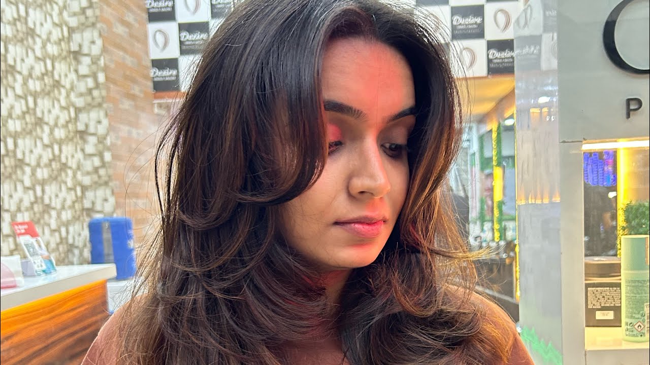 WOLF HAIR CUT ROUND FACE SHAPE #faceshape #hair #makeover - YouTube