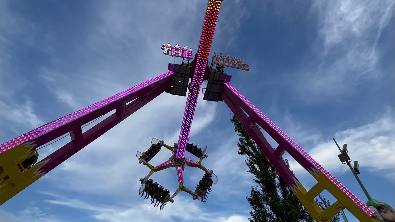 THE KING LOOP FIGHTER - Feria de Montcada i Reixac 2022 - YouTube