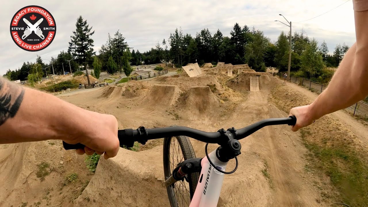 RIDING INSANE CANADIAN MTB JUMPS!! - STEVIE SMITH BIKE PARK!! - YouTube