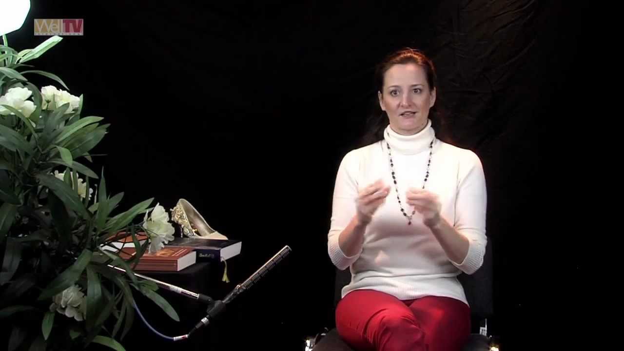 Nicole Wagner: Welche Wahrheiten kann ein Märchen liefern? - YouTube