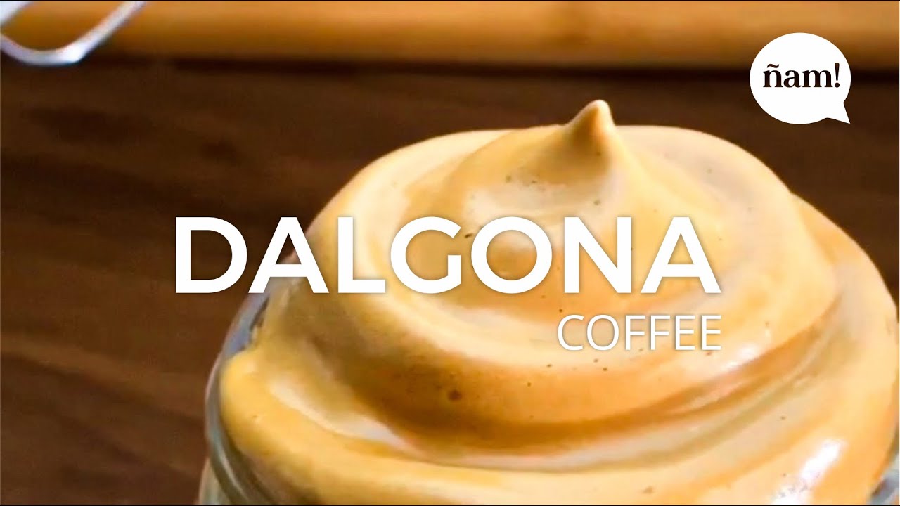 cómo hacer DALGONA COFFEE ☕️ - fácil y rápido | ÑAM! Recetas - YouTube