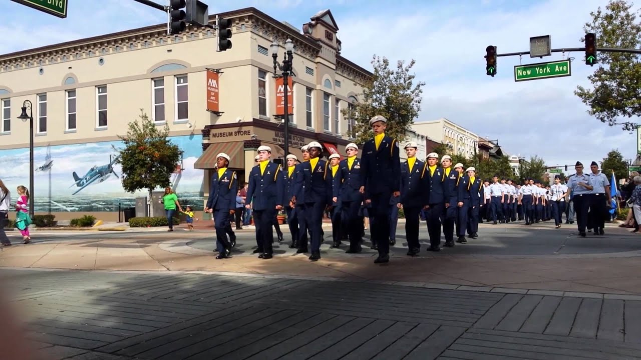 2014 Veteran's Day Parade AFJROTC - YouTube