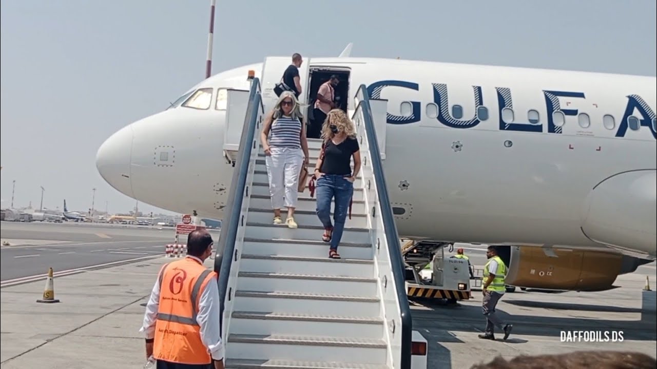 ENTERING BAHRAIN INTERNATIONAL AlRPORT Gulf air Trip Report Manama🛫 ...
