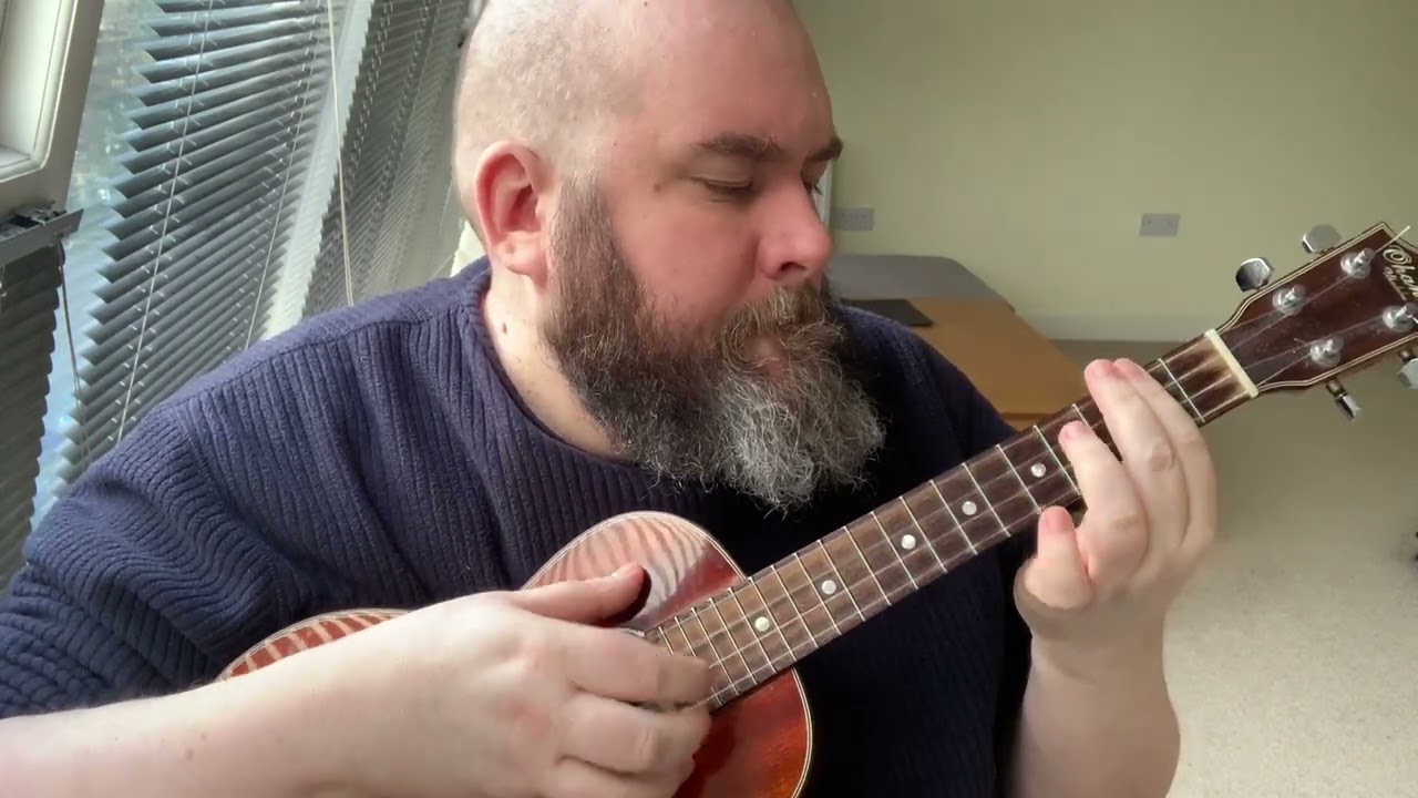 Linger (The Cranberries Ukulele Cover) - YouTube
