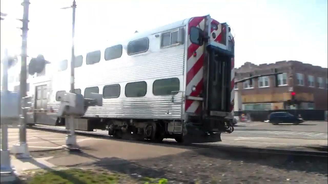 8/19/2024 Railfanning Downtown Wheaton (The Complete Metra Evening Rush Hour) - YouTube